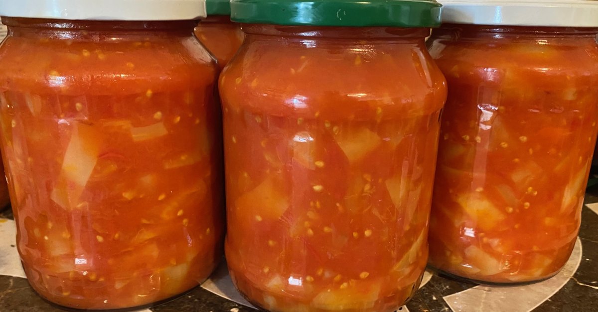 Tegyük el télire a lecsót: lecsó befőzés egyszerűen